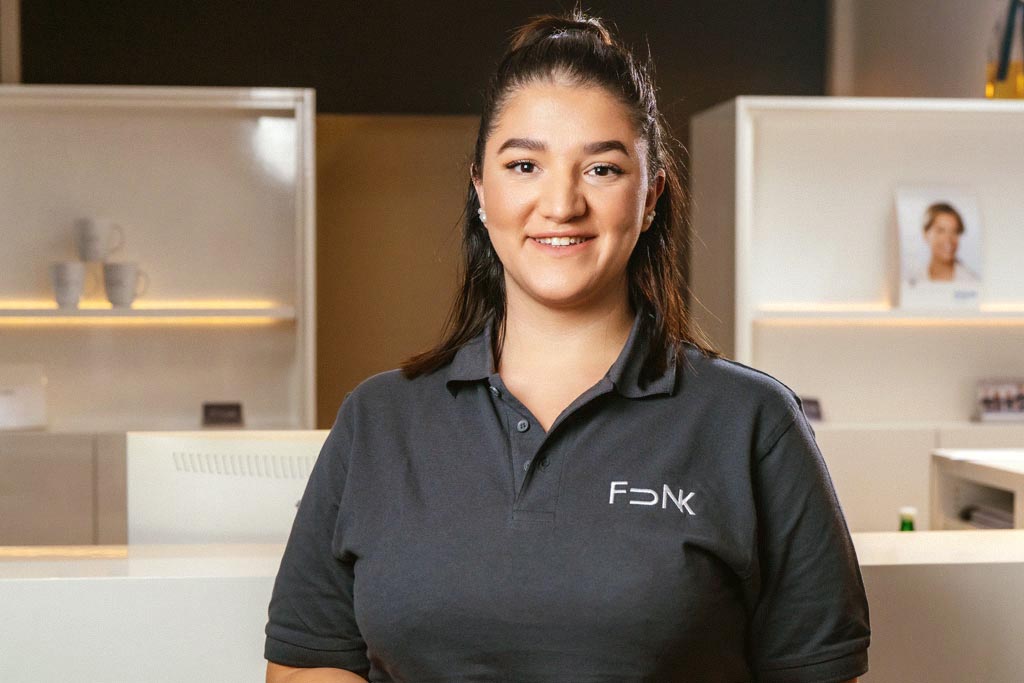 Team - Dr. Funk | Ihr Zahnarzt in Aachen